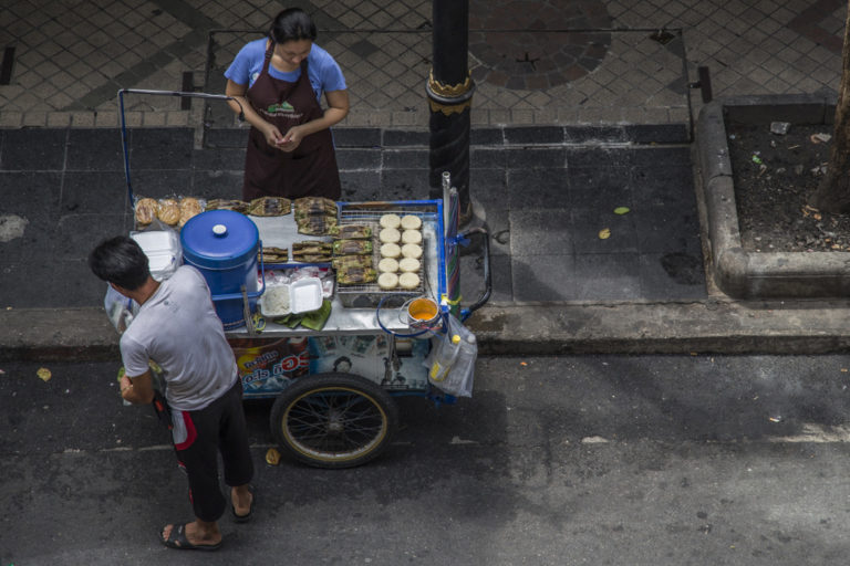 Un Food Tour complètement naze à Bangkok - Moment malaise